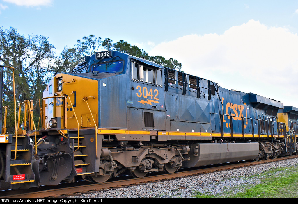 CSX 3042